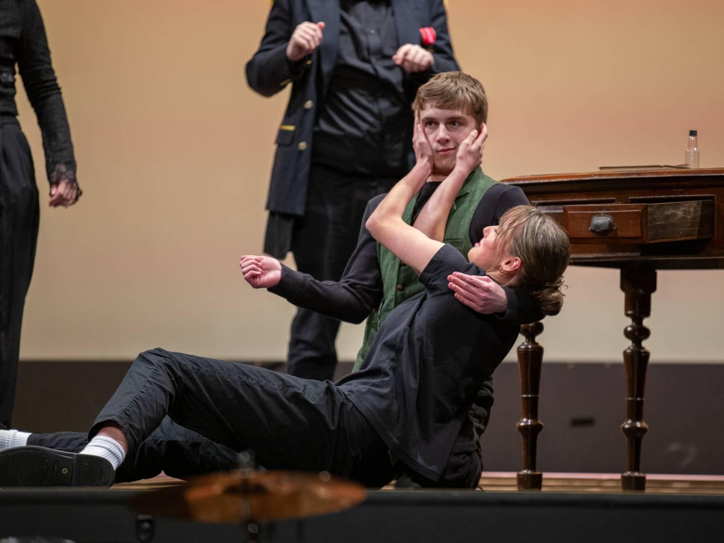 MLMC | Mount Lilydale Mercy College